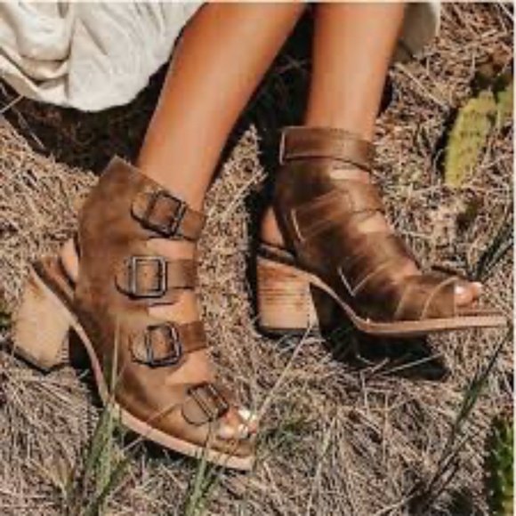 Freebird by Steven | Shoes | Firebird By Steven Quail Buckle Heels Size 7 | Poshmark